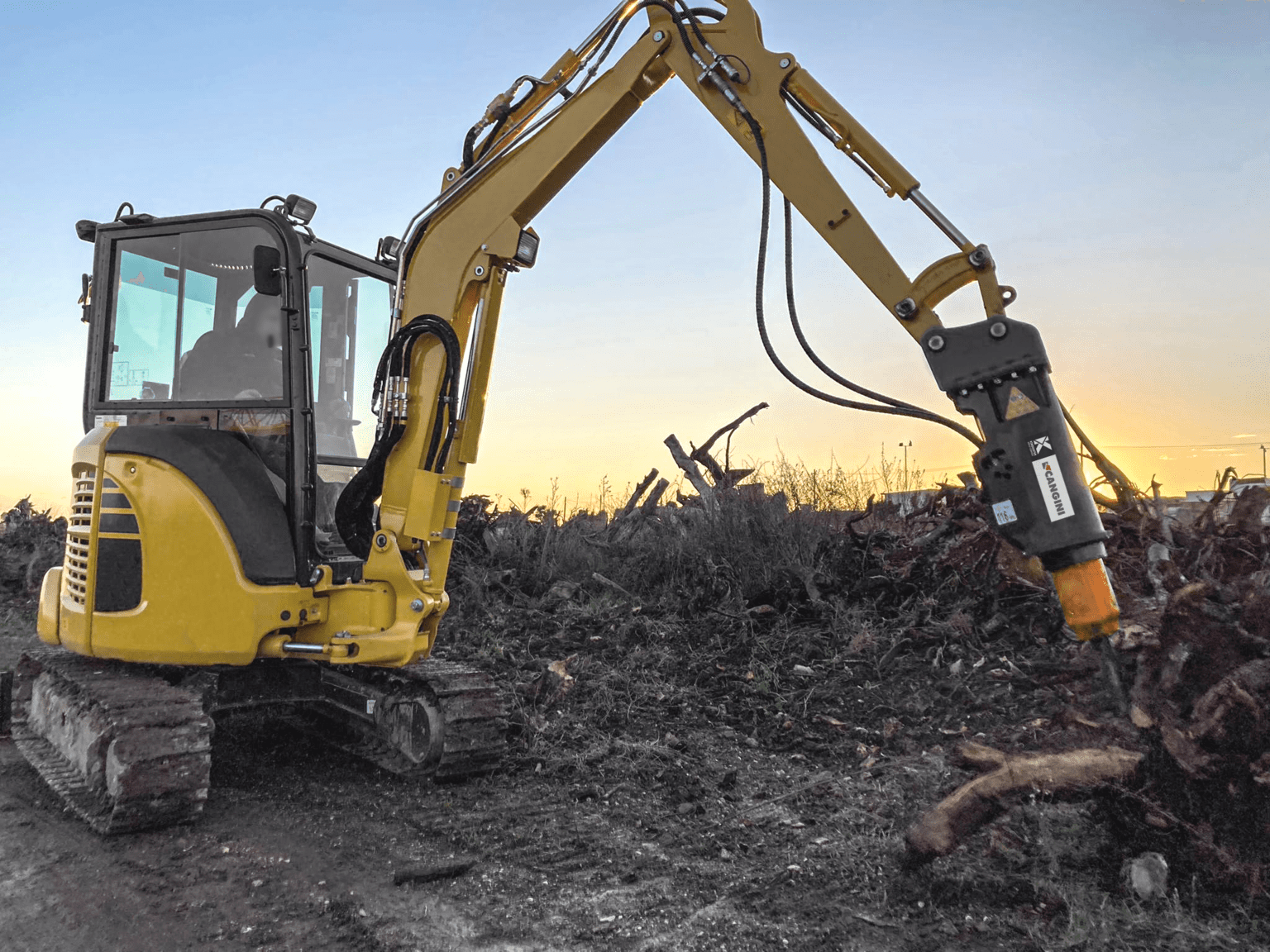 Attrezzature per Escavatori | Cangini Benne